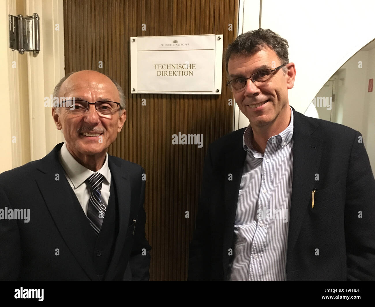 Wien, Österreich. 10. Mai, 2019. Peter KOZAK (r), Technischer Direktor ...