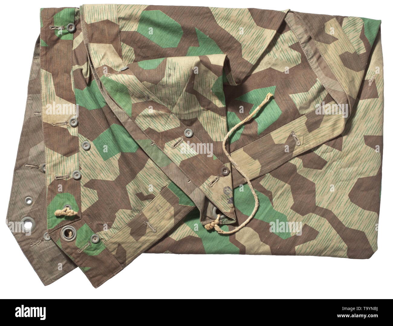 Ein dreieckiges Zelt plane in splinter Camouflage für die Wehrmacht ...