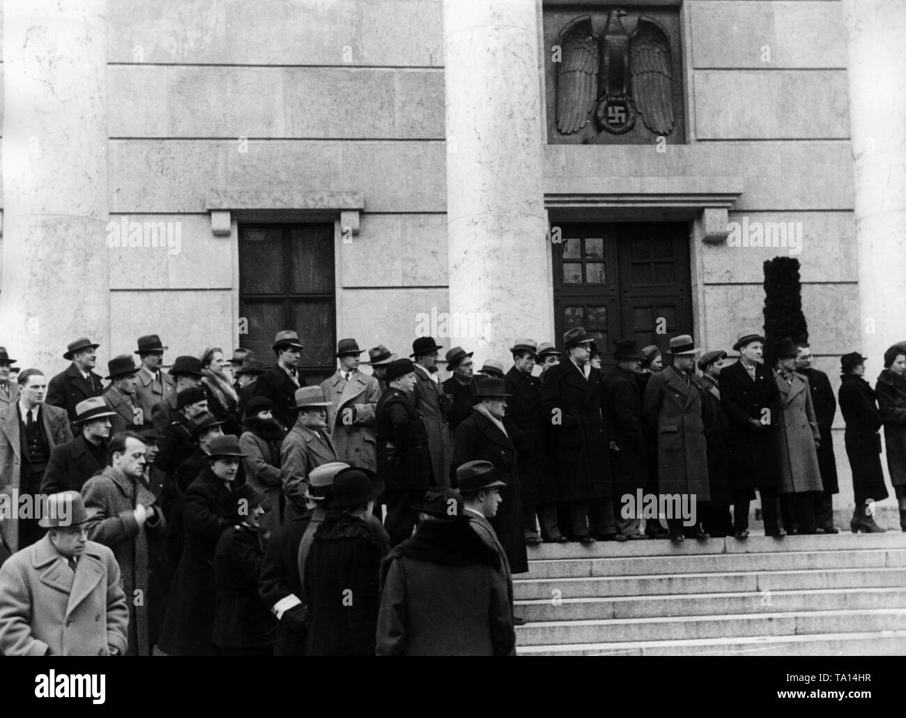 Nazi organisation nazi organisationen Schwarzweiß-Stockfotos und ...