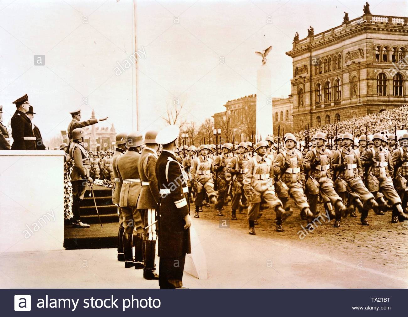 Adolf Hitler Place Stockfotos und -bilder Kaufen - Alamy