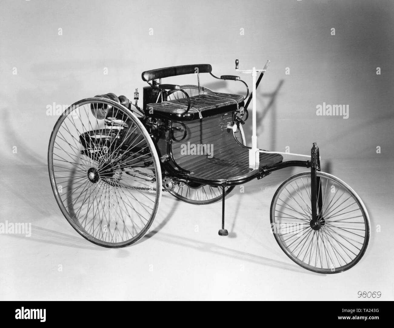 Der benz patent motorwagen oder das automobil -Fotos und -Bildmaterial ...