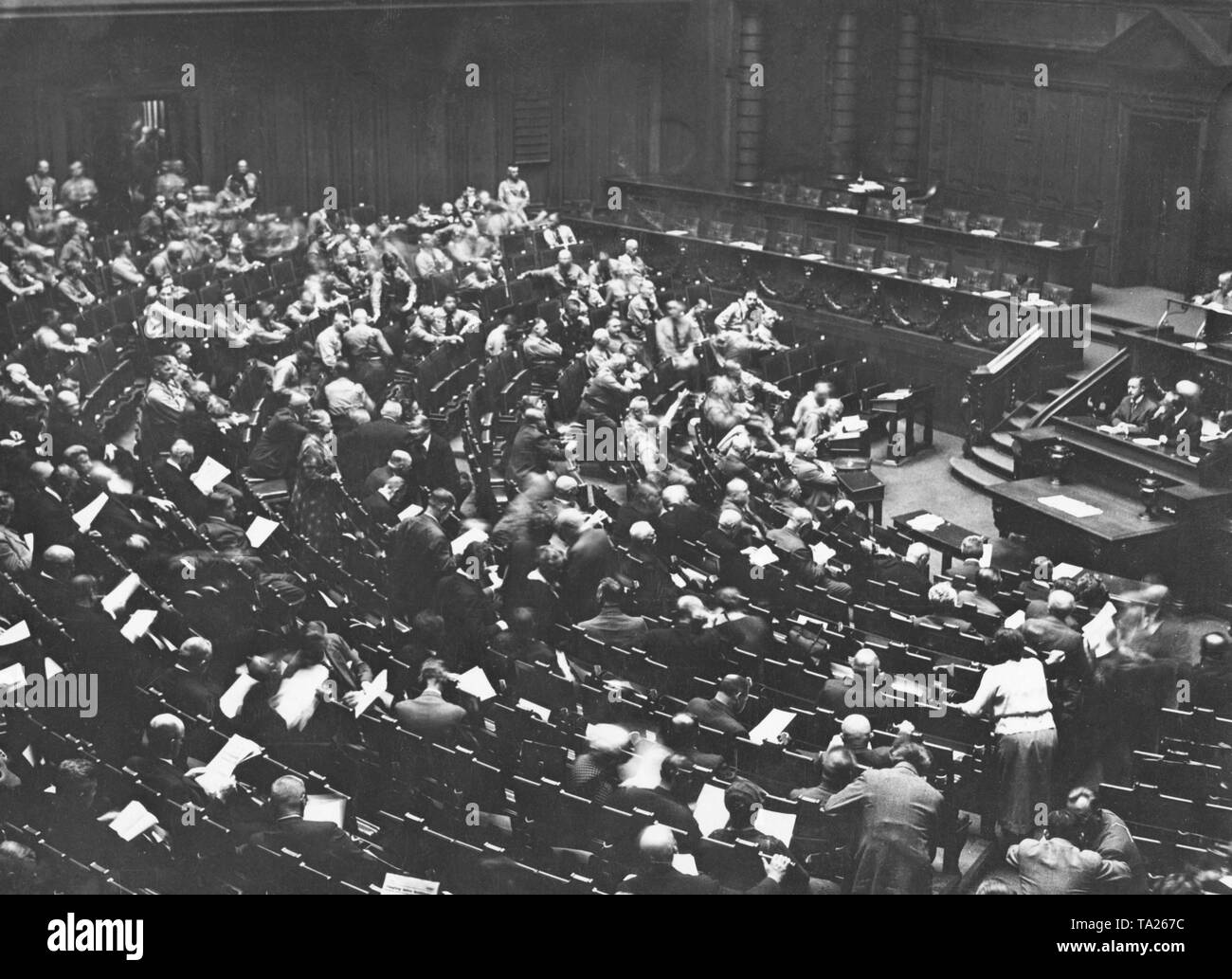 Reichstag 1932 -Fotos und -Bildmaterial in hoher Auflösung – Alamy