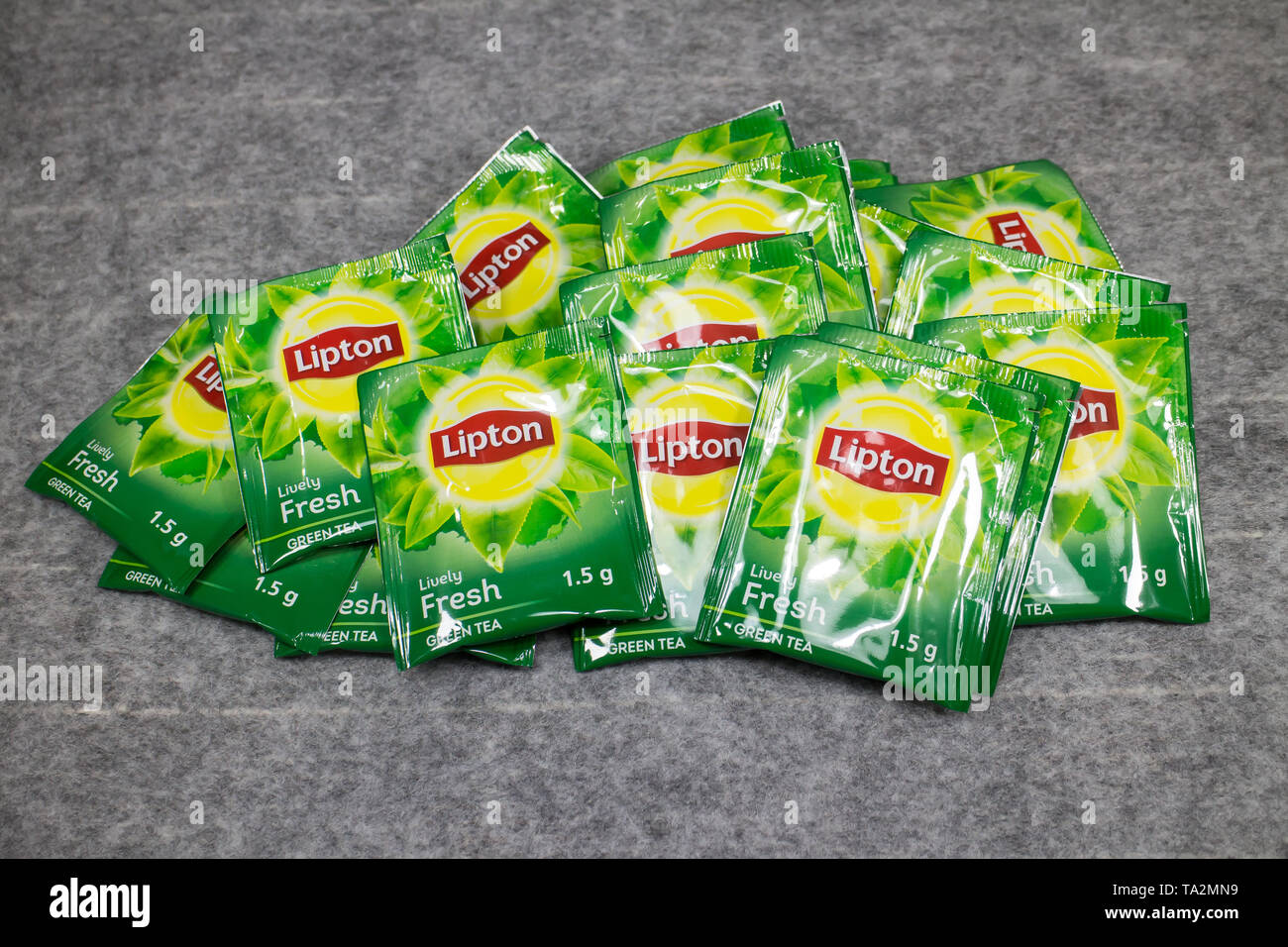 Lipton tea bags -Fotos und -Bildmaterial in hoher Auflösung – Alamy