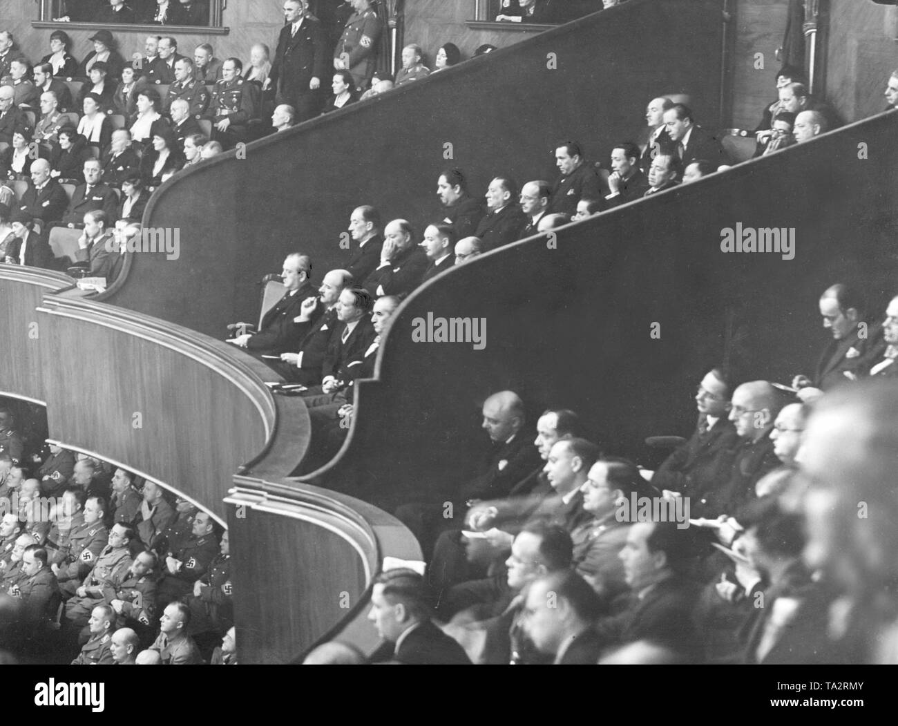 Roehm putsch -Fotos und -Bildmaterial in hoher Auflösung – Alamy