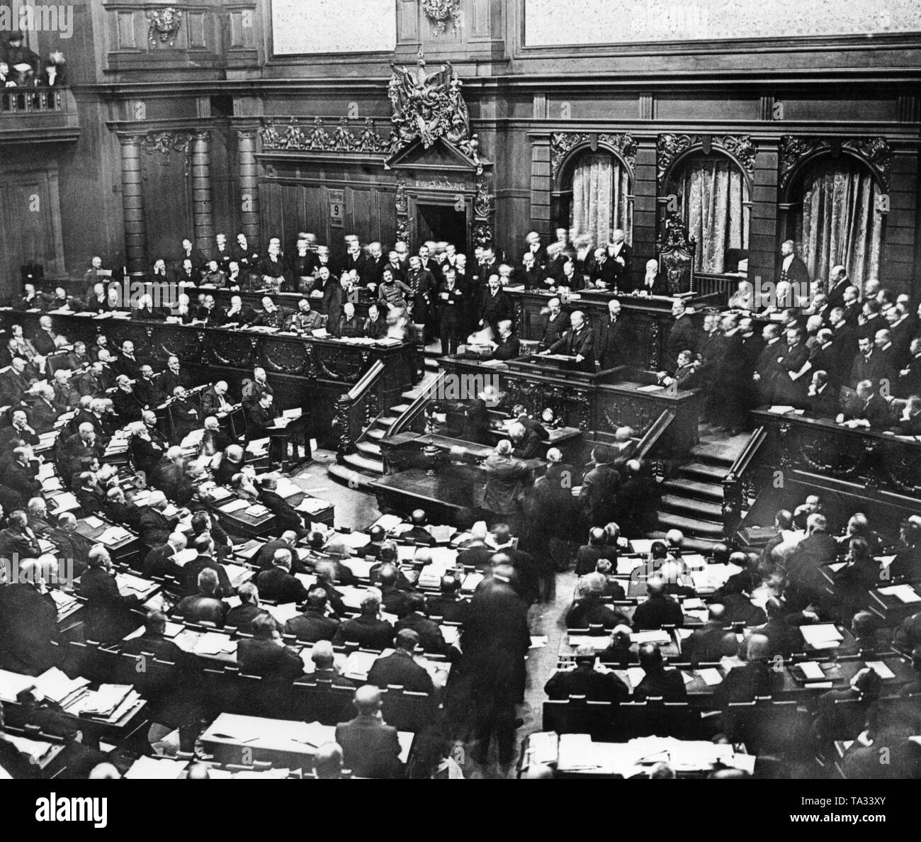 Philipp scheidemann -Fotos und -Bildmaterial in hoher Auflösung – Alamy