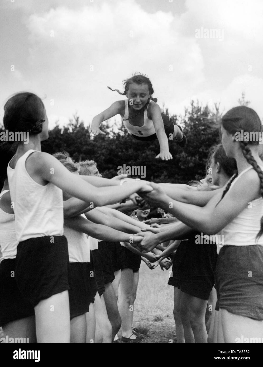 Zeltlager bdm -Fotos und -Bildmaterial in hoher Auflösung – Alamy