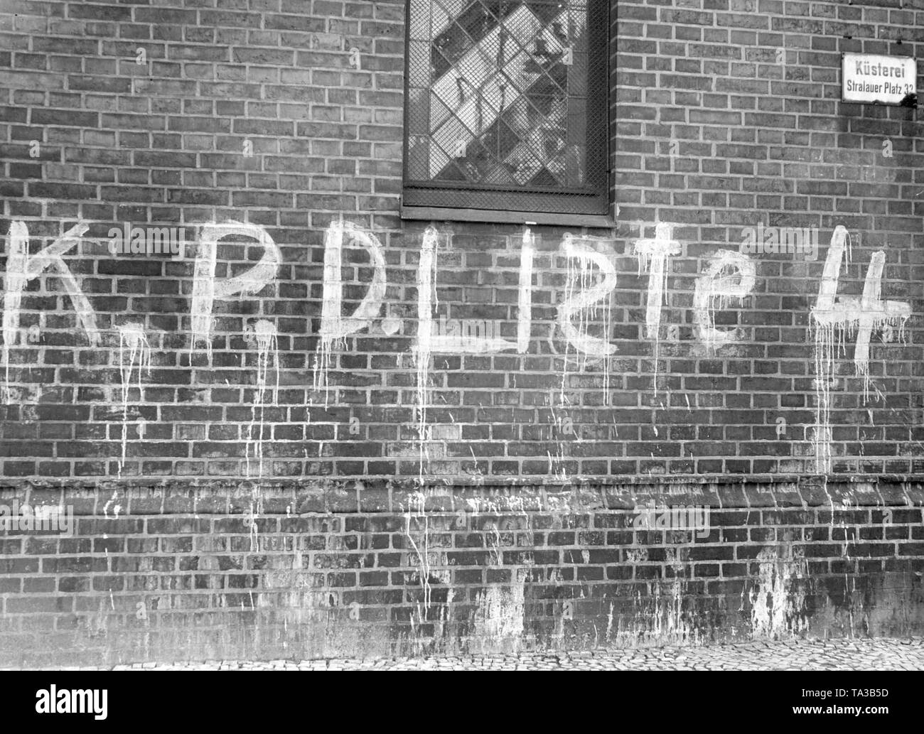 Communist party of germany kpd -Fotos und -Bildmaterial in hoher ...