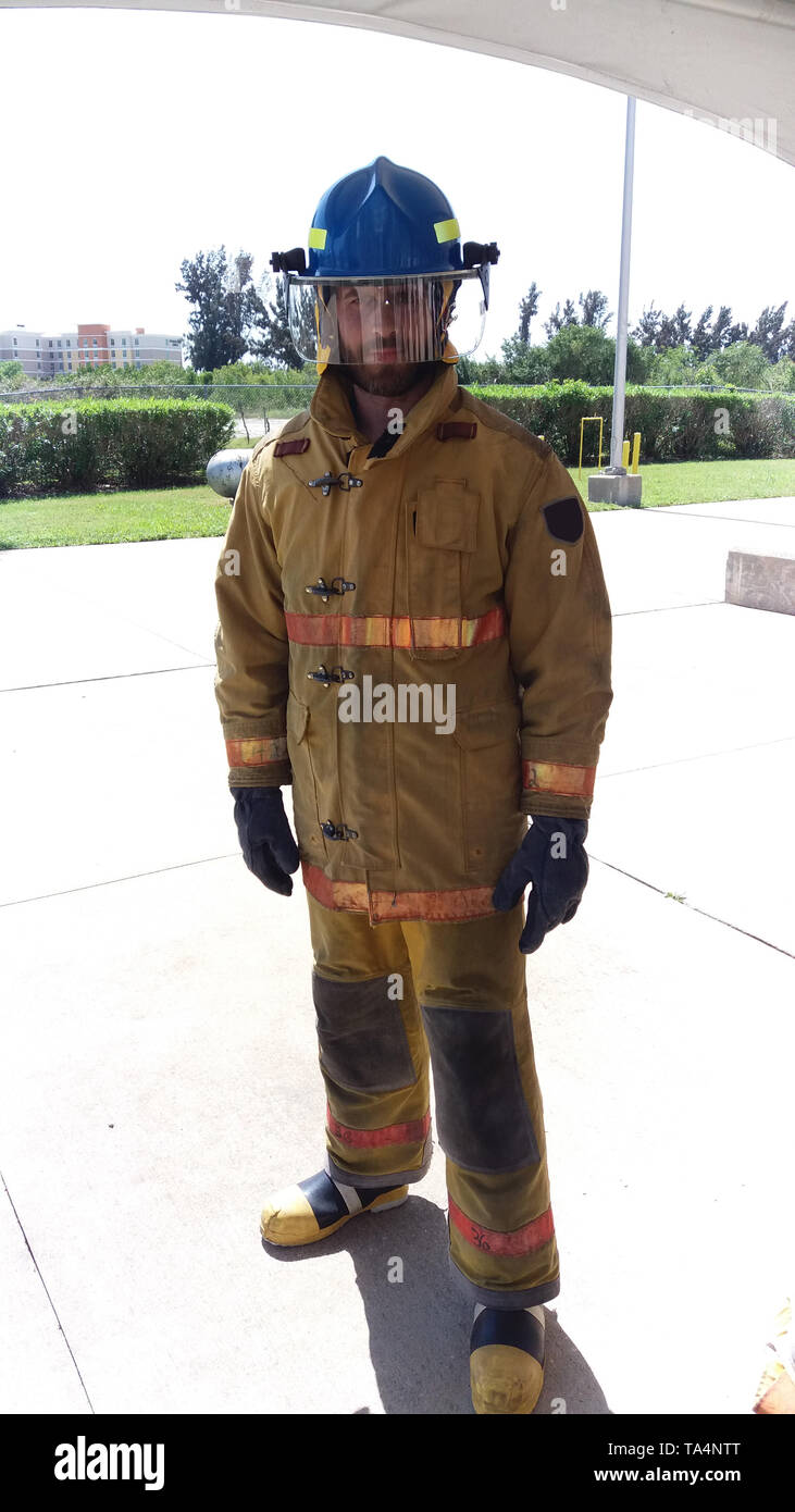 Occupation Job Firefighter Stockfotos und -bilder Kaufen - Alamy