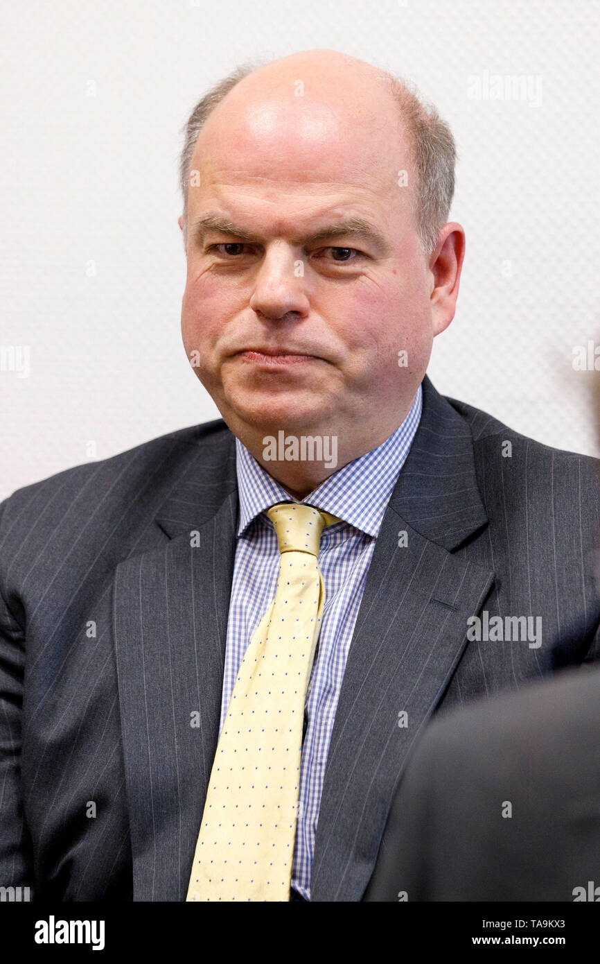 Son helmut -Fotos und -Bildmaterial in hoher Auflösung – Alamy