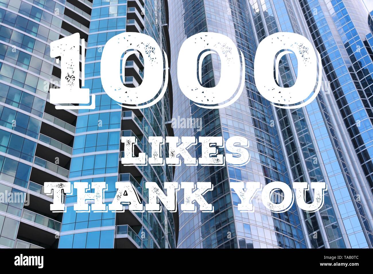 1000 mag - vielen Dank Banner. Social media Meilenstein unterzeichnen ...