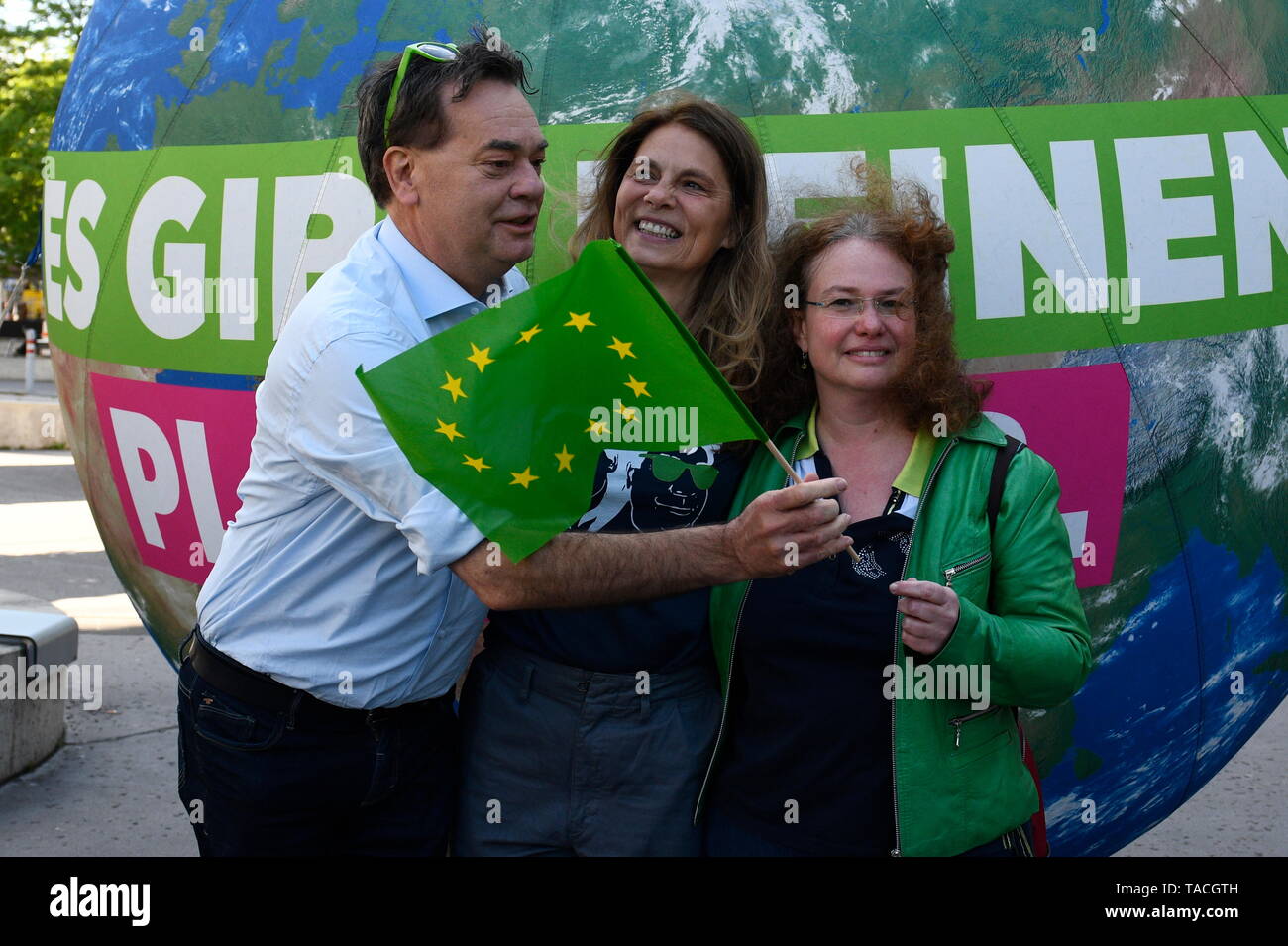 Monika vana -Fotos und -Bildmaterial in hoher Auflösung – Alamy