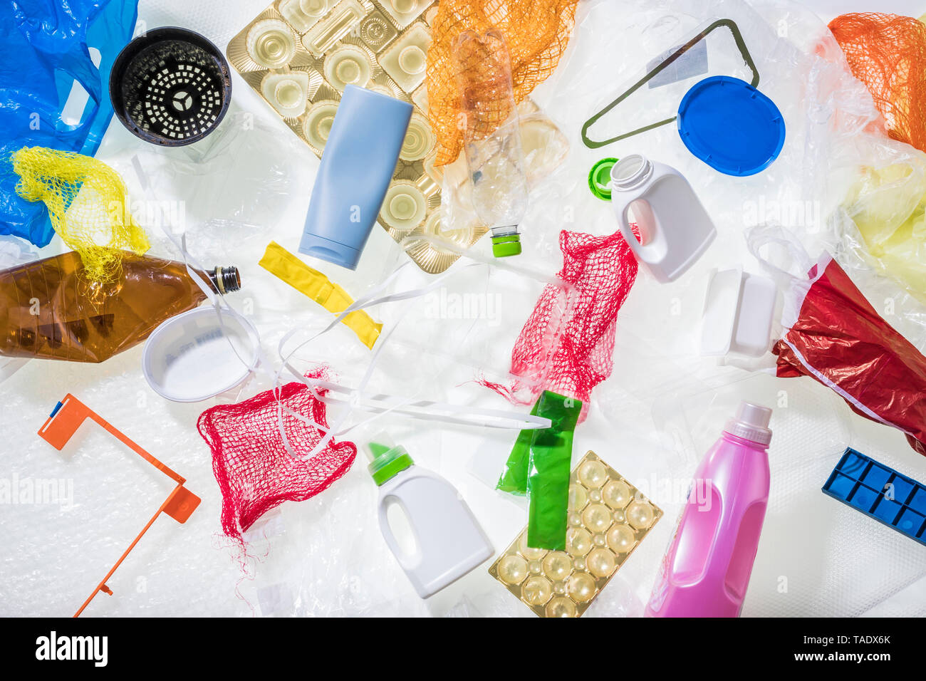 Plastics waste -Fotos und -Bildmaterial in hoher Auflösung – Alamy