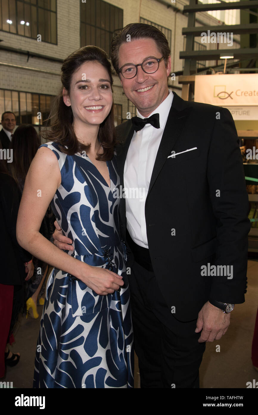 24. Mai 2019, Berlin: Sabine Scheuer und Andreas Scheuer (CSU ...