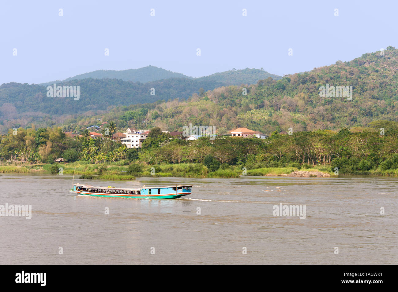 Chiang Khong Boat Stockfotos und -bilder Kaufen - Alamy