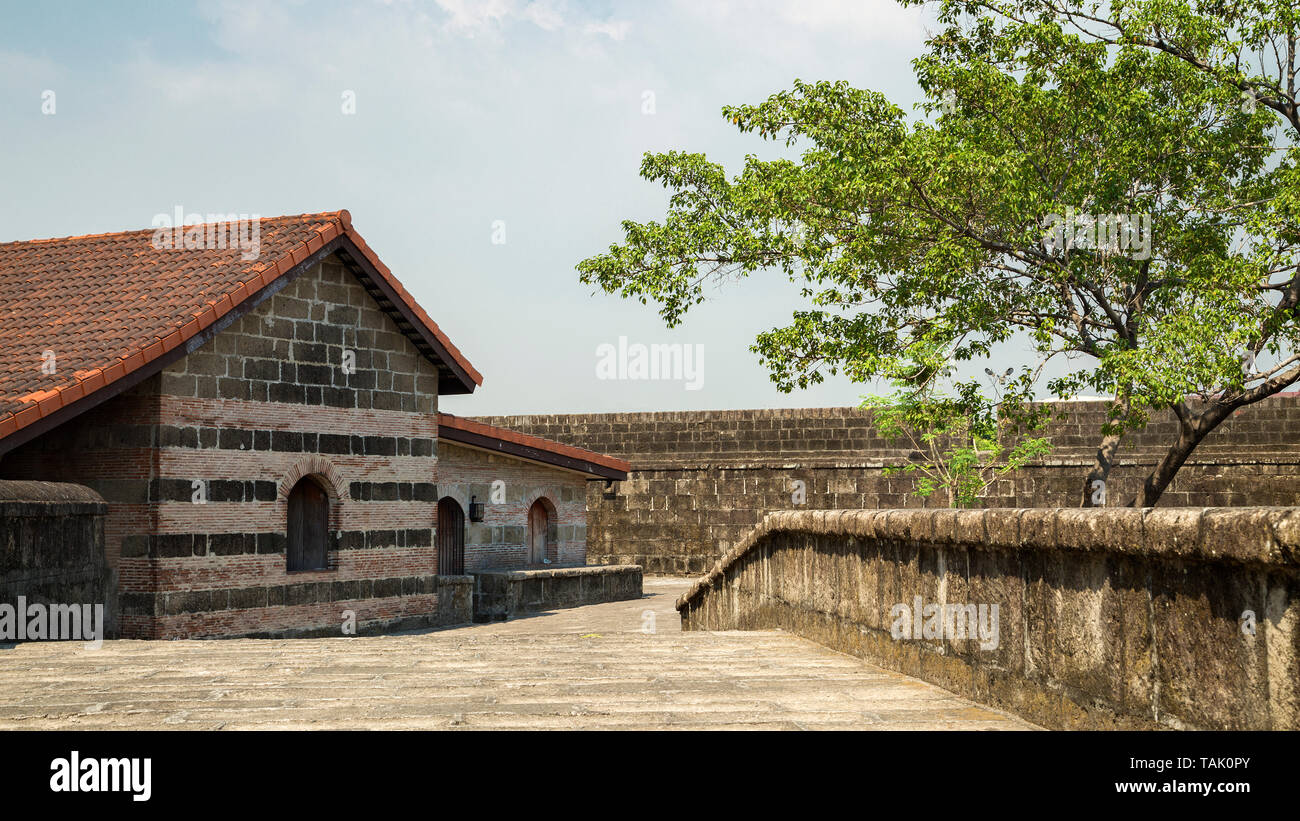Intramuros defense -Fotos und -Bildmaterial in hoher Auflösung – Alamy