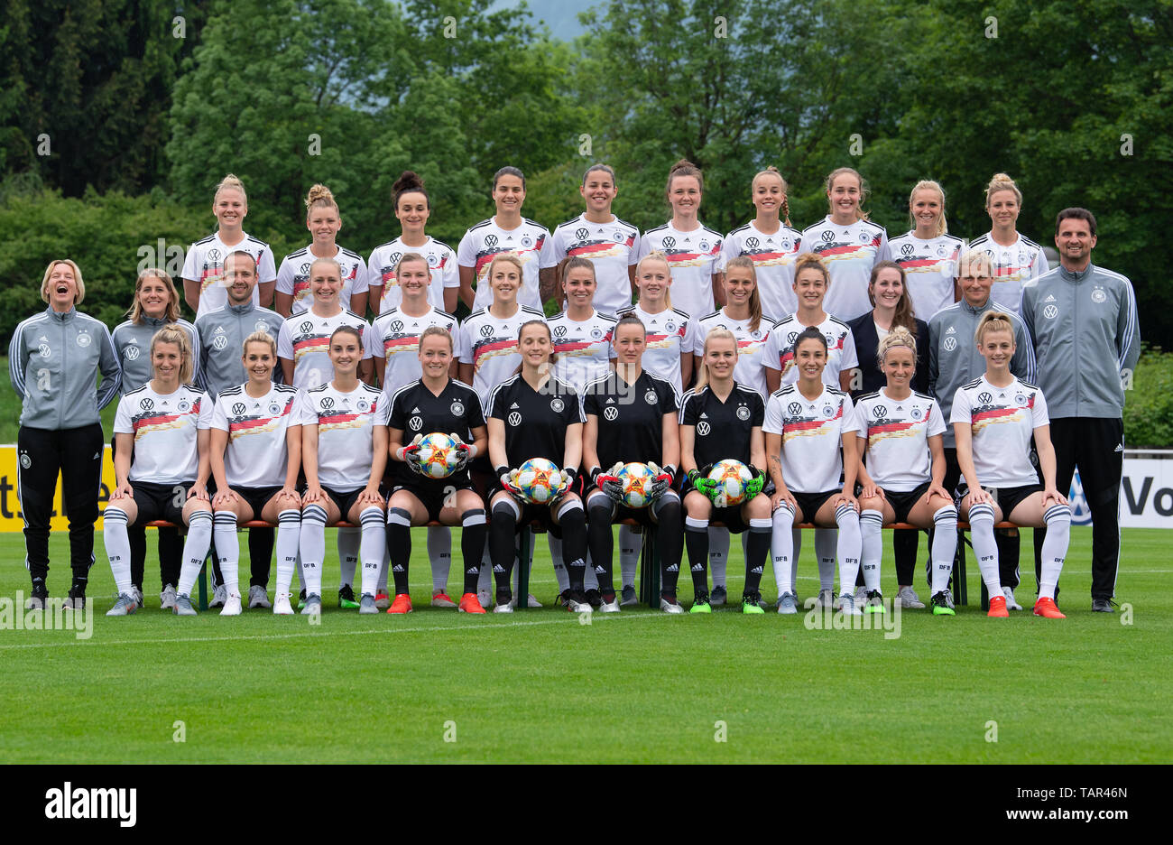 Melanie leupolz leonie maier -Fotos und -Bildmaterial in hoher ...