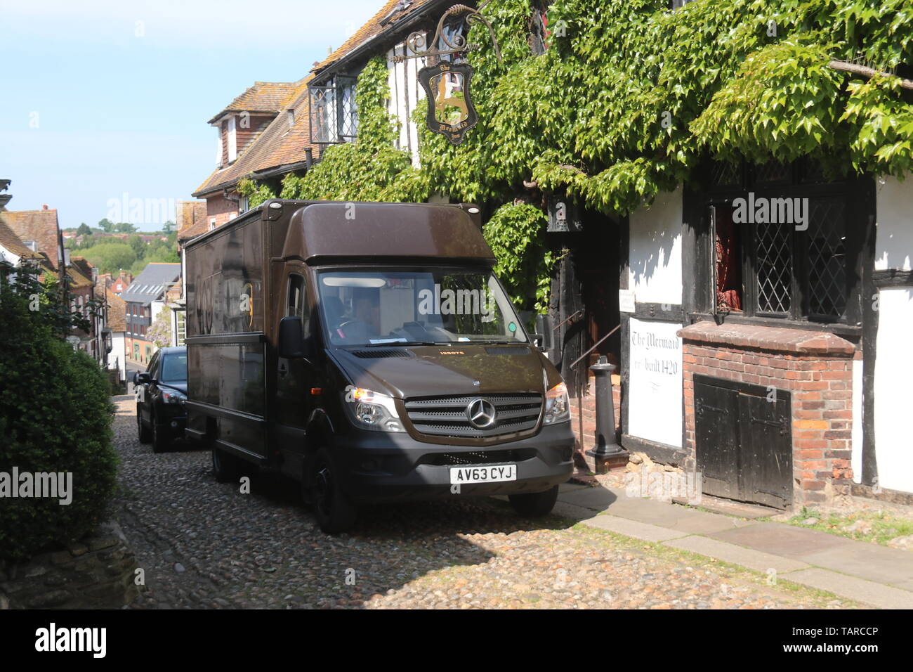 Mercedes benz sprinter van -Fotos und -Bildmaterial in hoher Auflösung ...