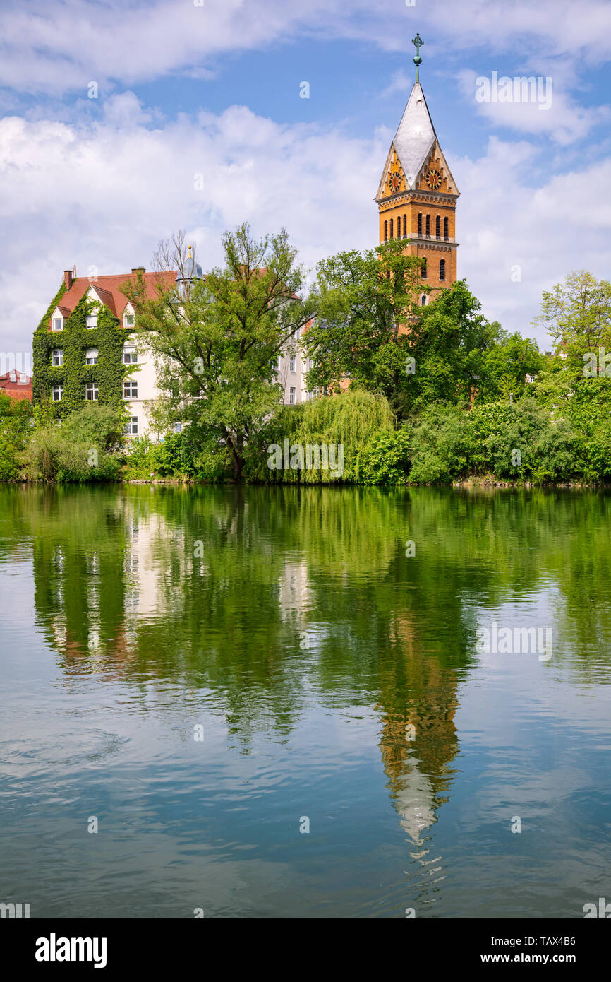 Alte stadt von landshut in isar fluss -Fotos und -Bildmaterial in hoher ...