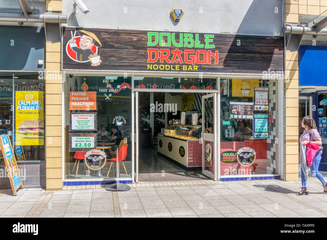Noodles bar -Fotos und -Bildmaterial in hoher Auflösung – Alamy