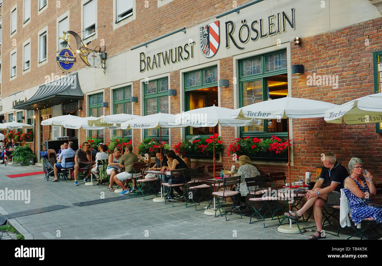 Bratwurst Roslein Stockfotos und -bilder Kaufen - Alamy