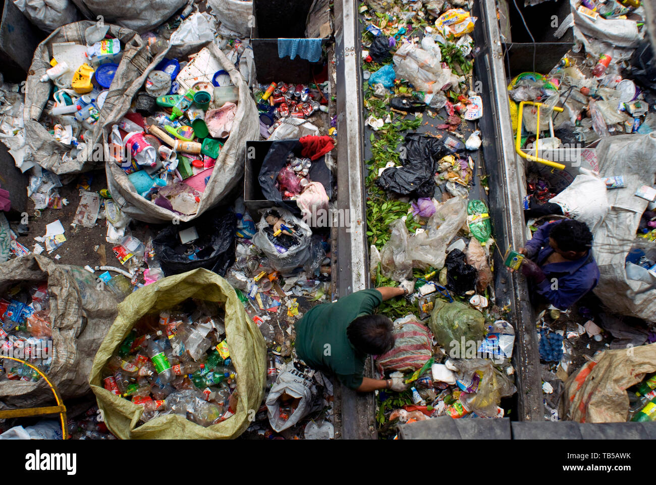 Trash collection mexico city mexico -Fotos und -Bildmaterial in hoher ...