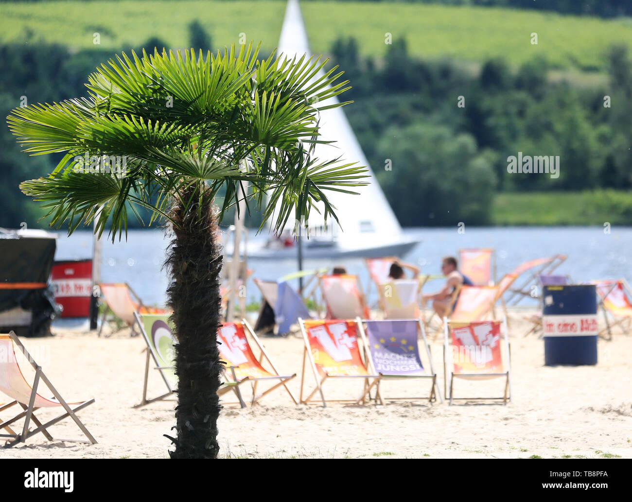 Seaside beach baldeneysee in essen -Fotos und -Bildmaterial in hoher ...