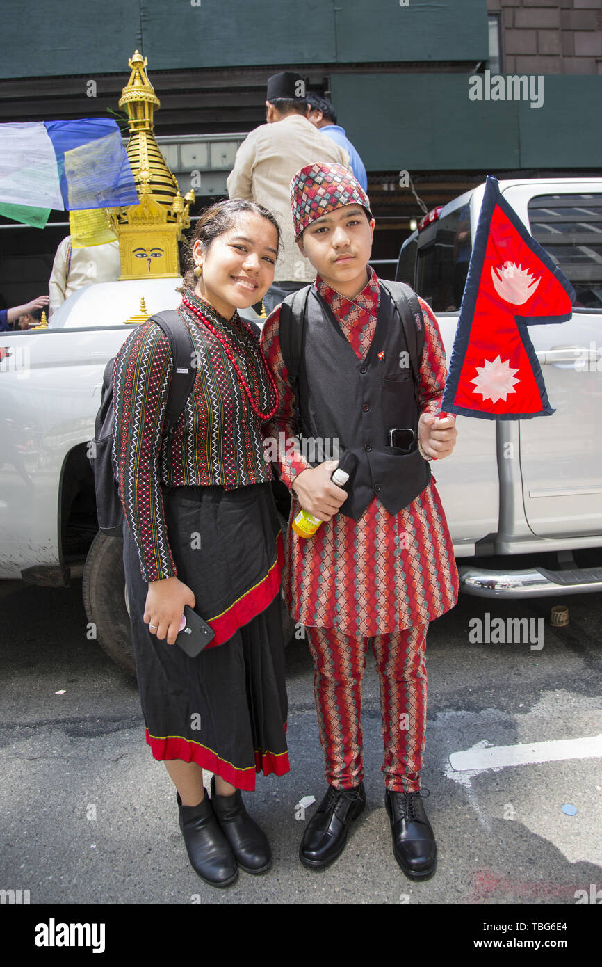 4. jährliche Nepal Day Parade im Jahr 2019 an der Madison Avenue in New ...