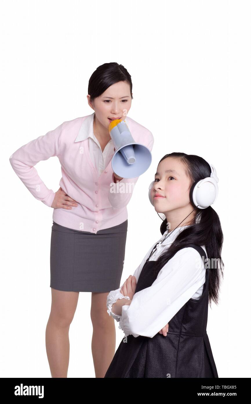 Kinder beschuldigen -Fotos und -Bildmaterial in hoher Auflösung – Alamy