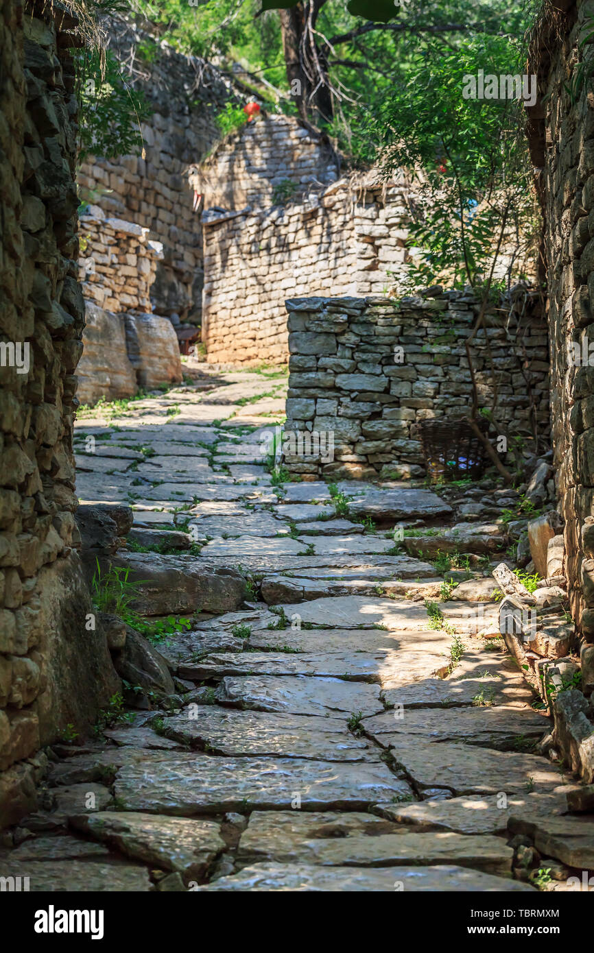 Qingzhou alte stadt -Fotos und -Bildmaterial in hoher Auflösung – Alamy