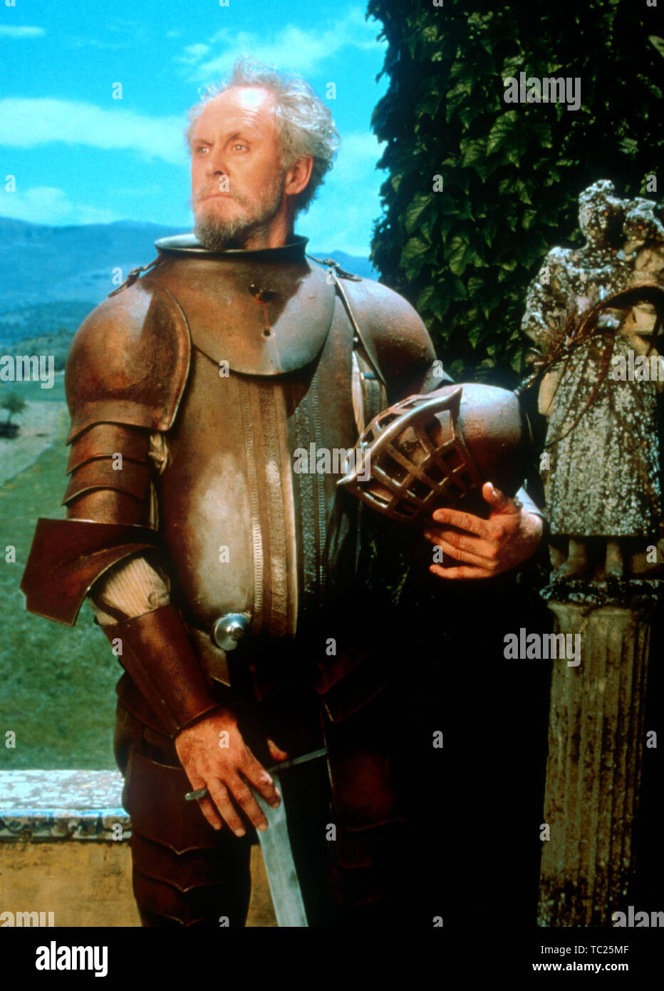 Los Angeles CA. USA. John Lithgow als Don Quixote in © hallmark ...