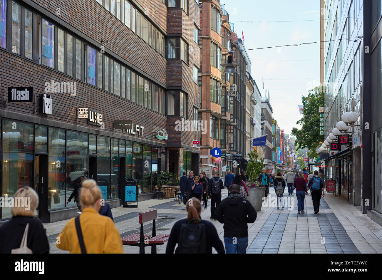 Stockholm schweden drottninggatan -Fotos und -Bildmaterial in hoher ...