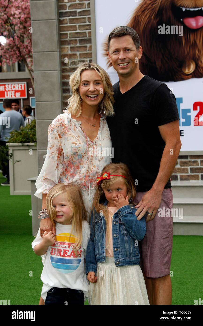 Sohn hutton michael cameron -Fotos und -Bildmaterial in hoher Auflösung ...