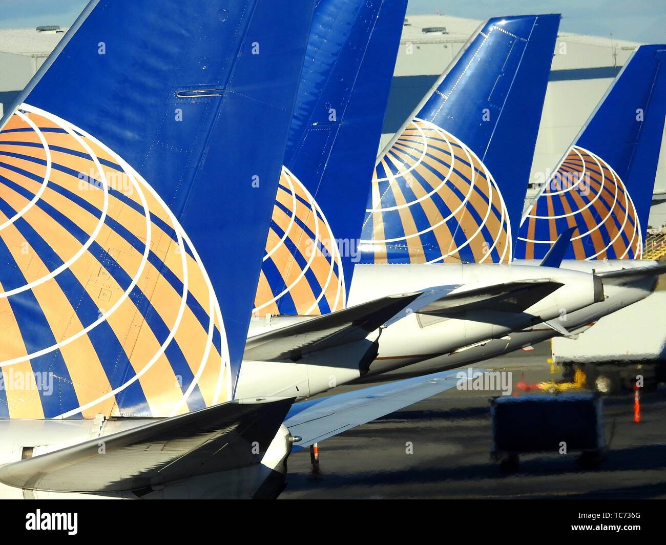 United Airlines Logo Tail Stockfotos und -bilder Kaufen - Alamy