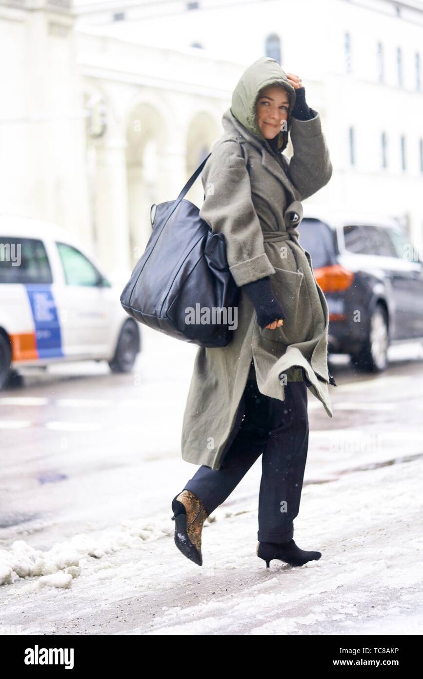 Junge Deutsche Frau Stockfotos und -bilder Kaufen - Alamy