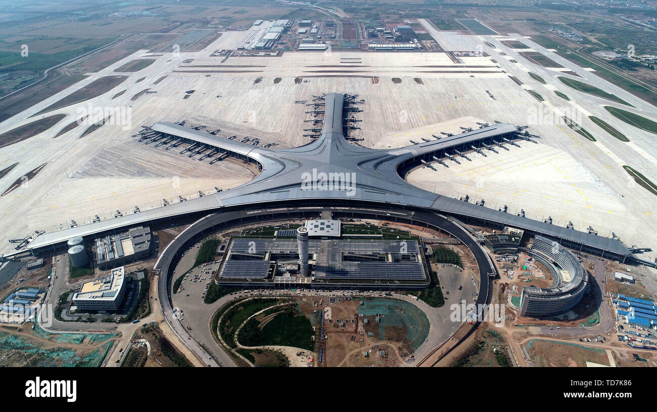 Beijing airport aerial -Fotos und -Bildmaterial in hoher Auflösung – Alamy