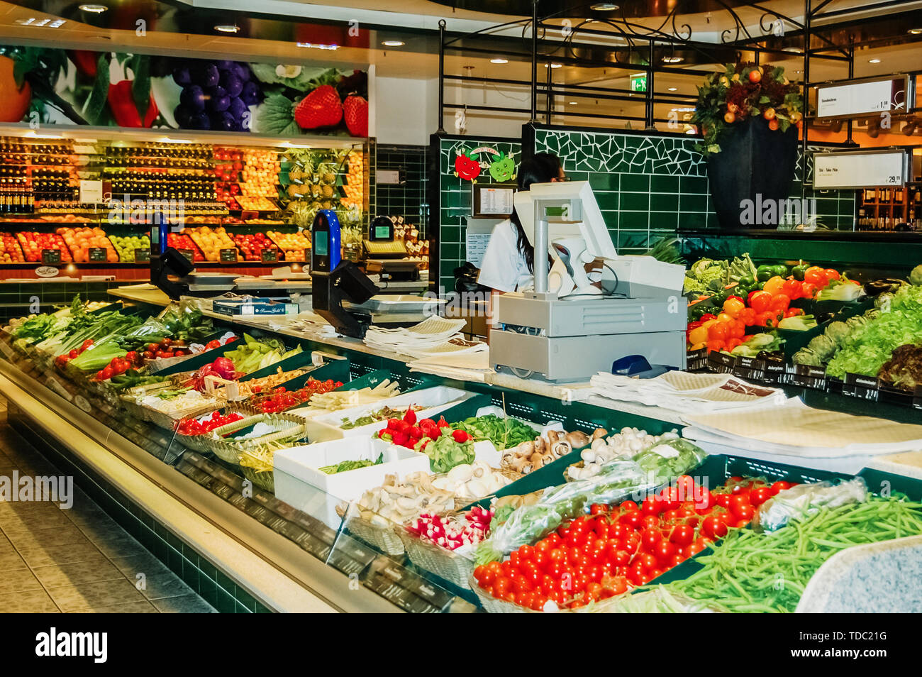 Traditionelle wurst -Fotos und -Bildmaterial in hoher Auflösung – Alamy