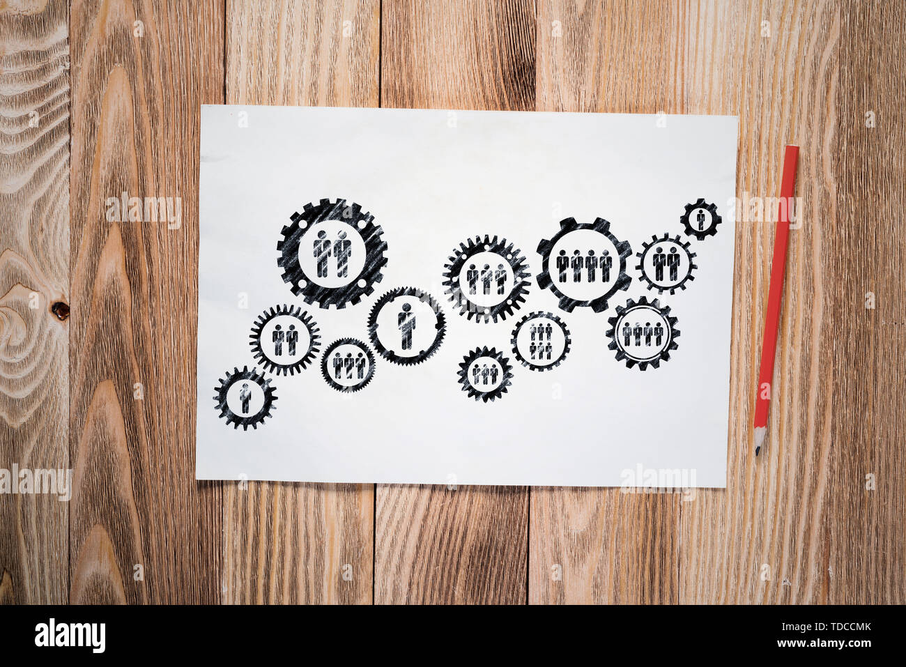 Corporate HR Management Bleistift hand mit Gruppe der Zahnräder und ...