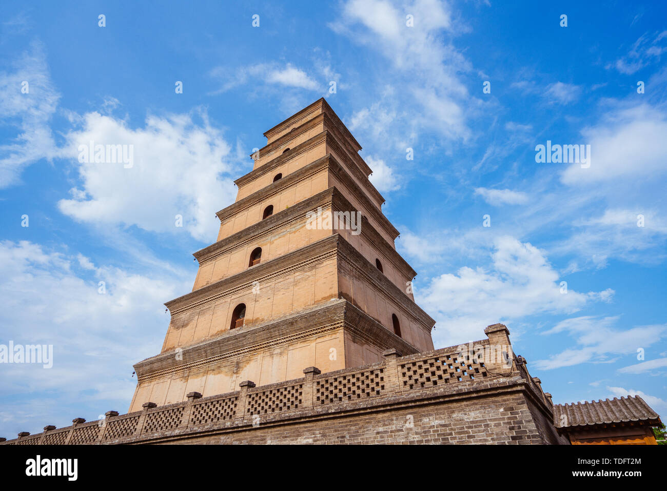 Pagode vektor vektoren -Fotos und -Bildmaterial in hoher Auflösung – Alamy