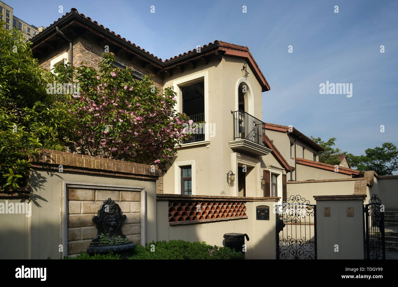 Jingyuan garten -Fotos und -Bildmaterial in hoher Auflösung – Alamy