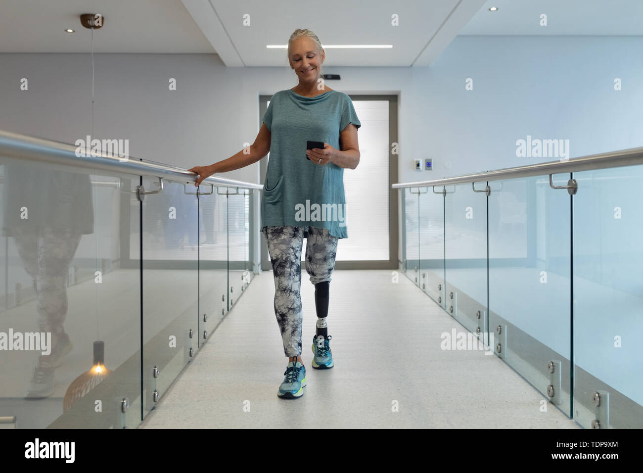 Beinprothese Frau Stockfotos und -bilder Kaufen - Alamy