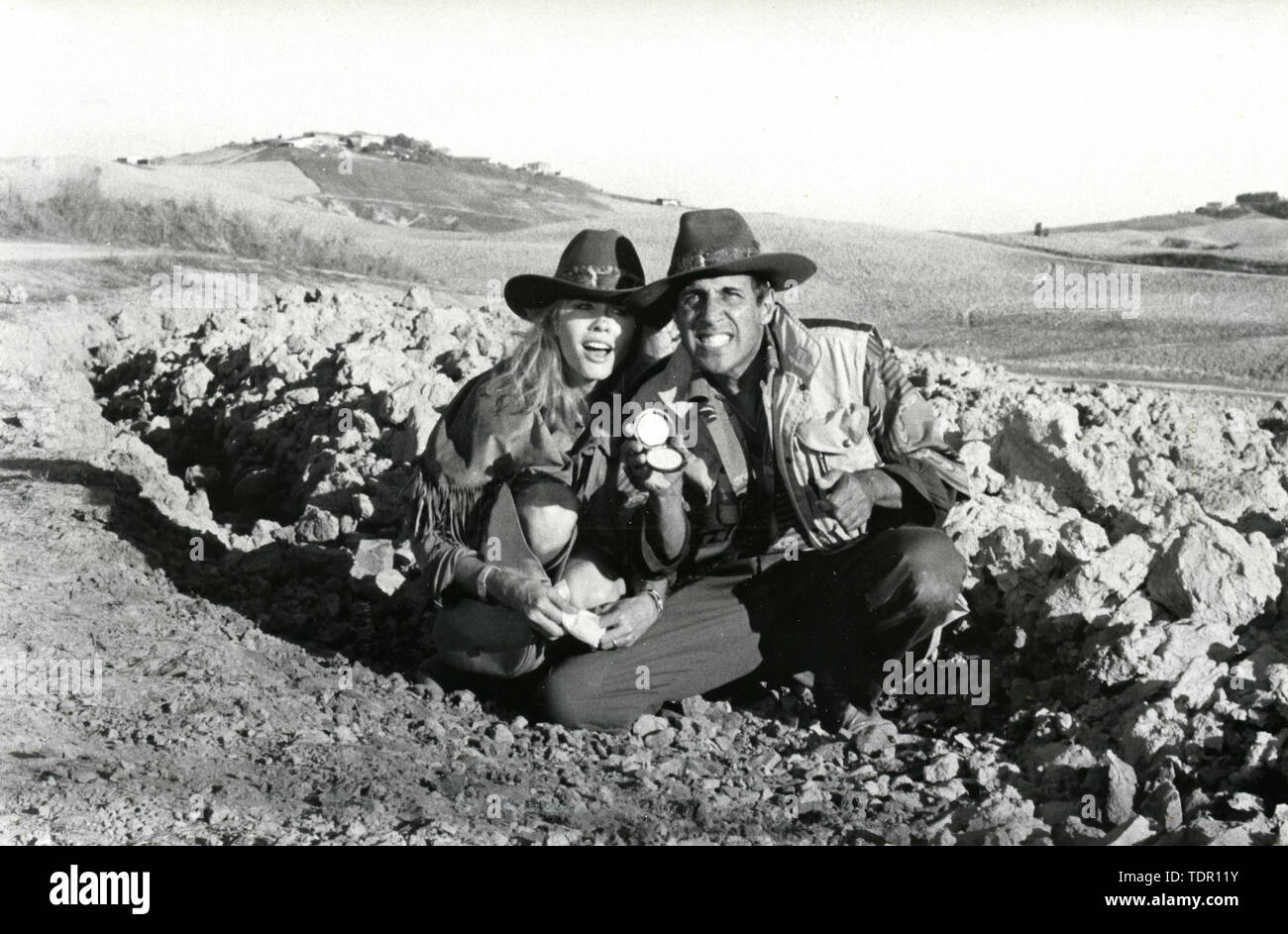 Darsteller Adriano Celentano und Debra Feuer in einer Szene aus dem ...