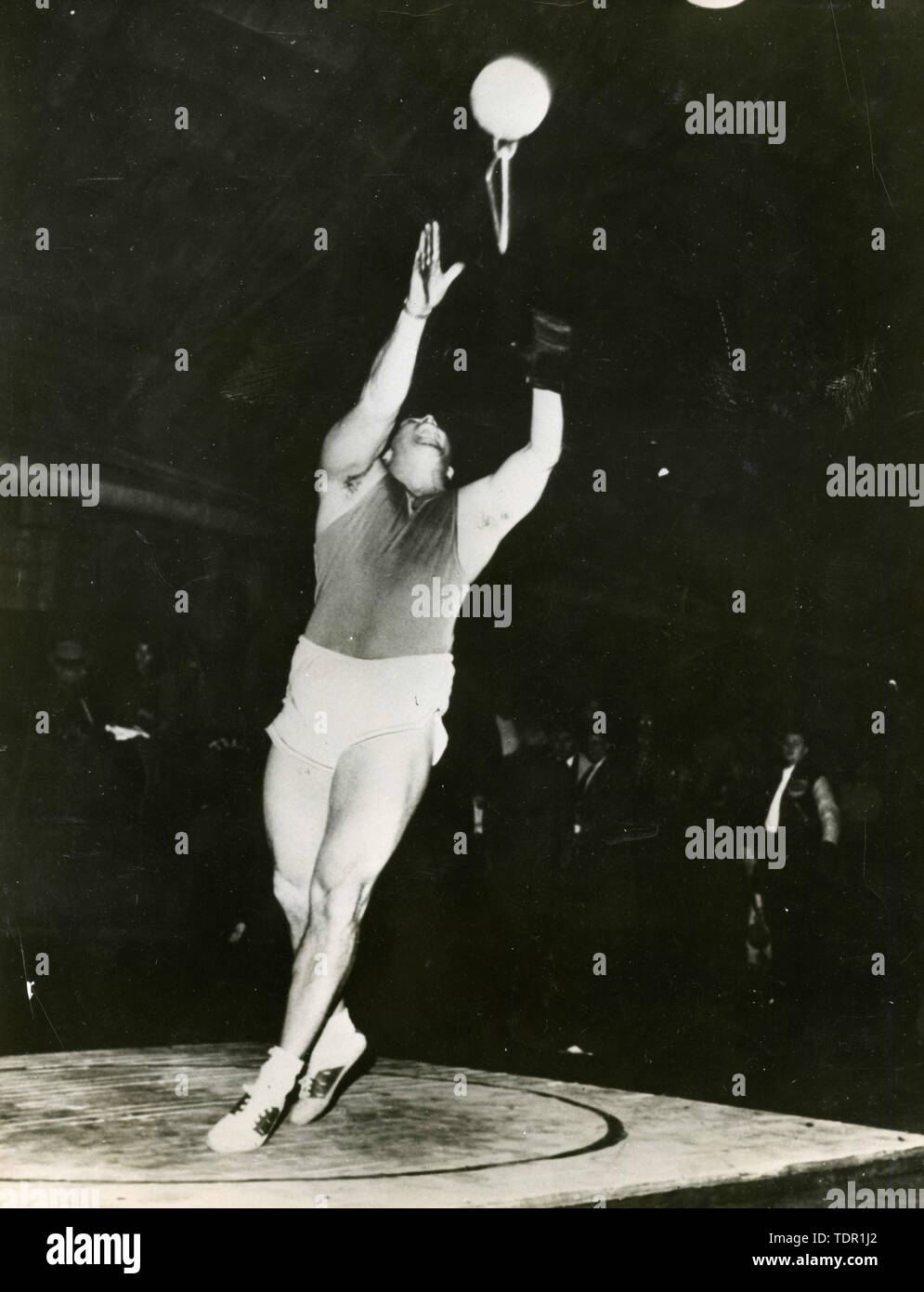 Athletics hammer -Fotos und -Bildmaterial in hoher Auflösung – Alamy