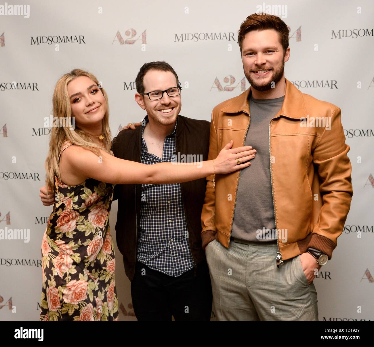 Florence pugh midsommar -Fotos und -Bildmaterial in hoher Auflösung – Alamy