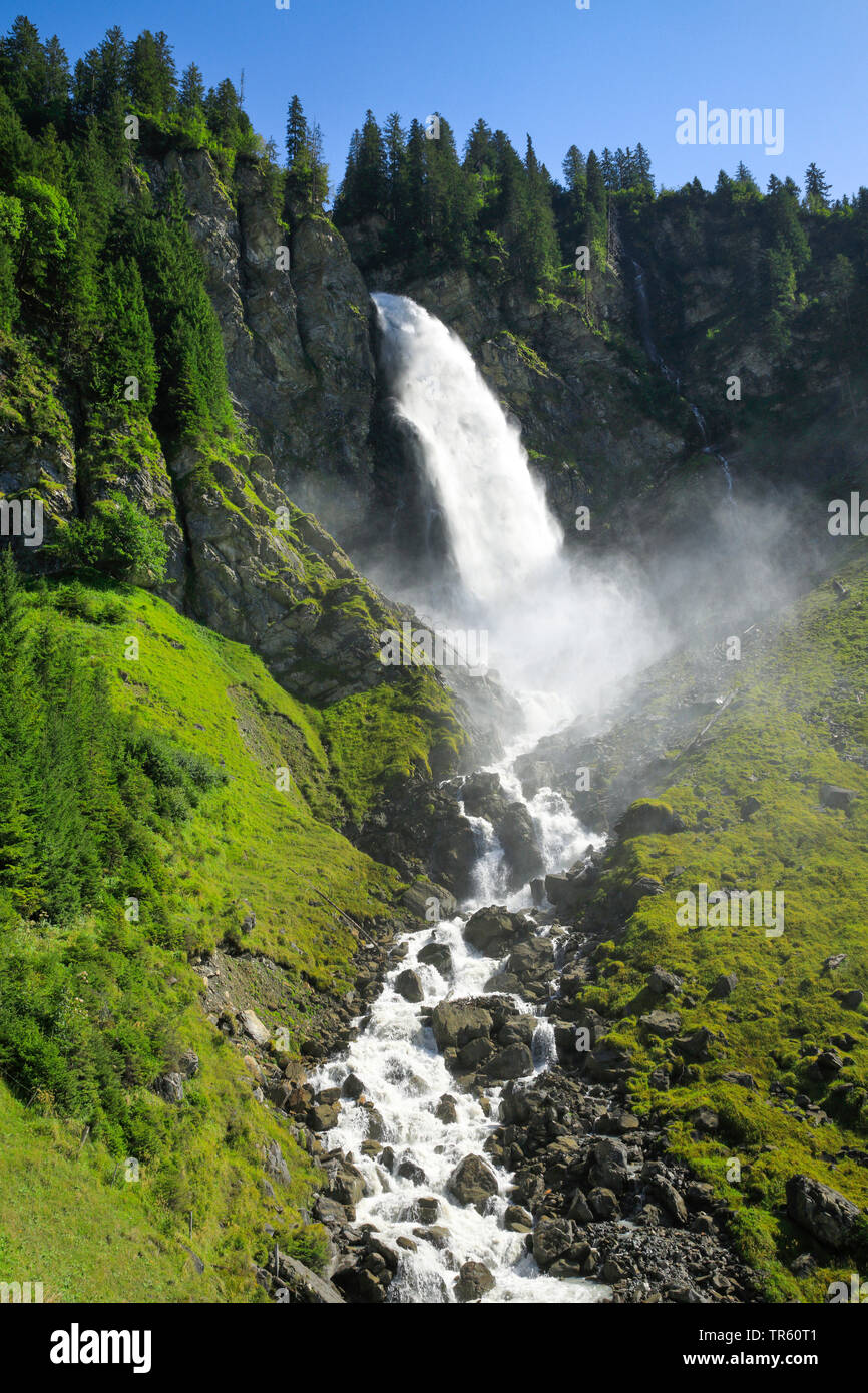 Wasserfall in schweizer alpen -Fotos und -Bildmaterial in hoher ...