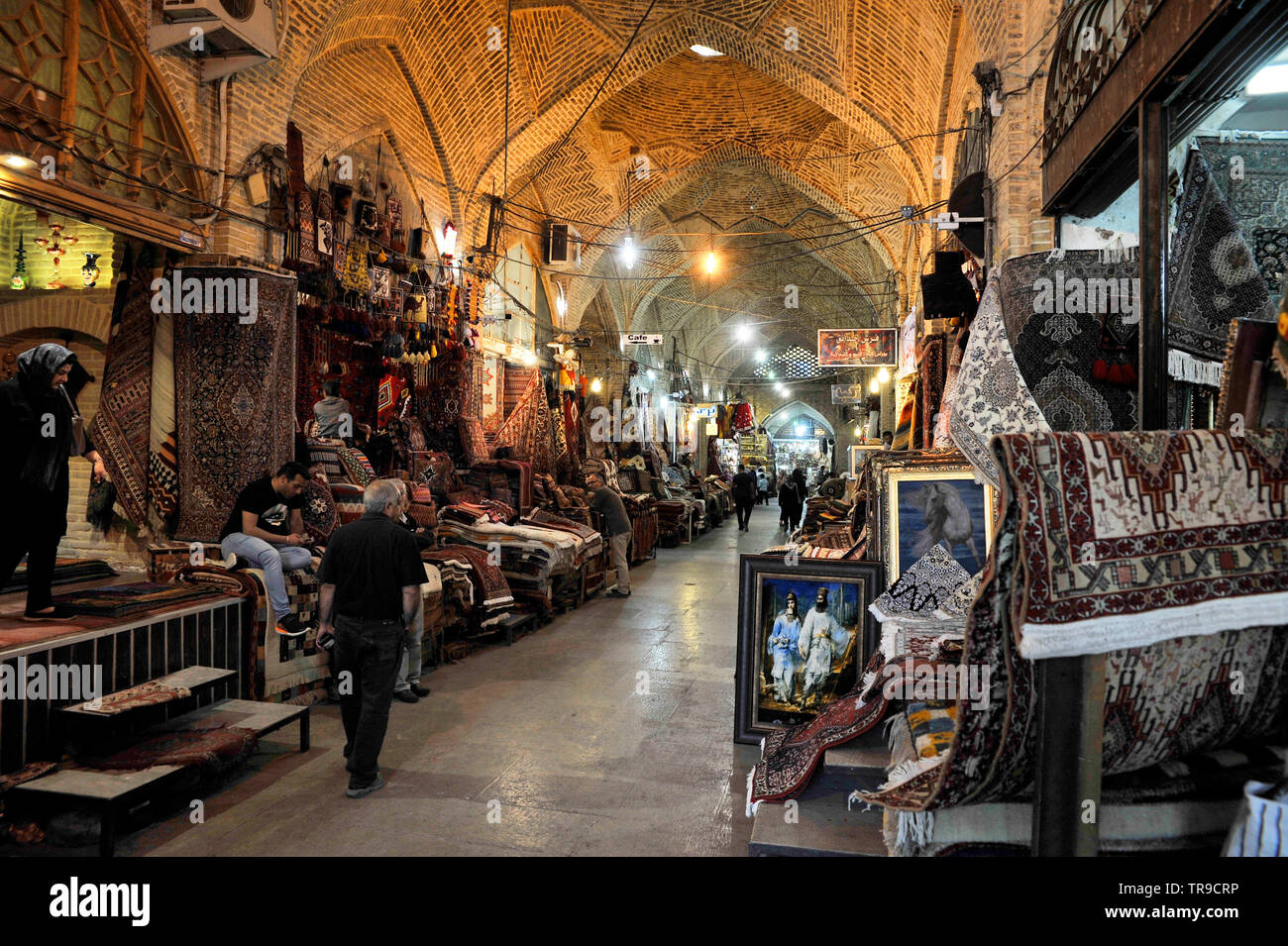 Suq bazar bazaar -Fotos und -Bildmaterial in hoher Auflösung – Alamy