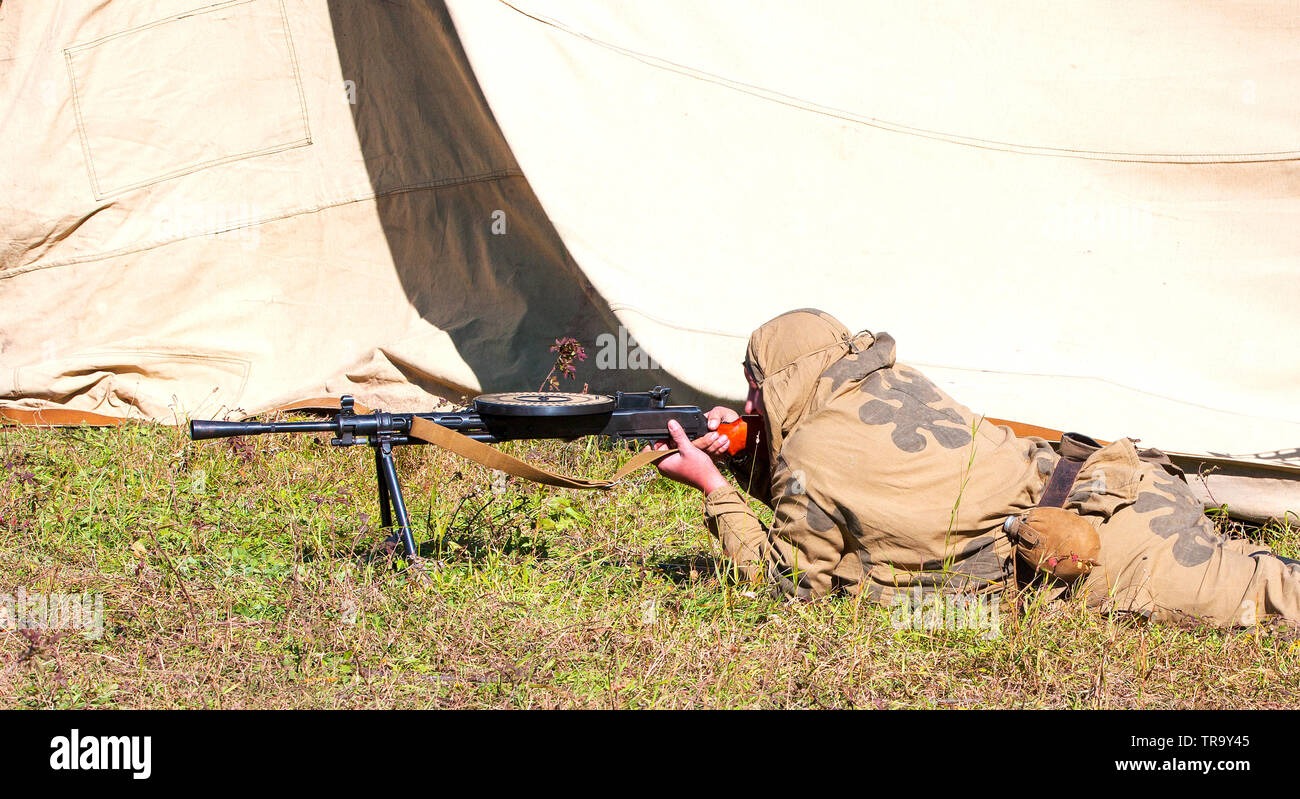 Dp maschinengewehr -Fotos und -Bildmaterial in hoher Auflösung – Alamy