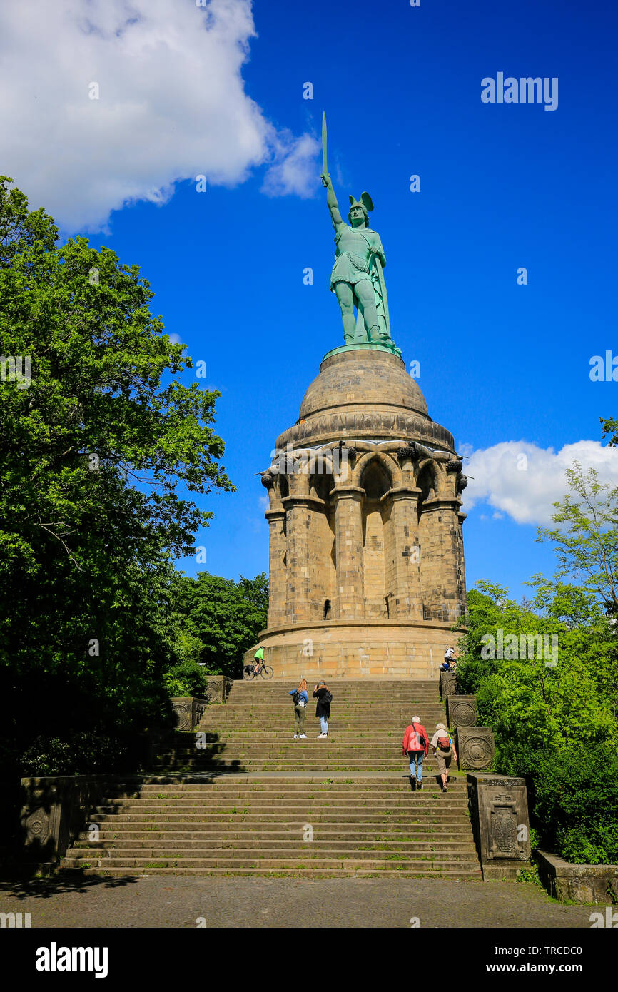 Detmold, Lipperland, Nordrhein-Westfalen, Deutschland - Hermannsdenkmal ...