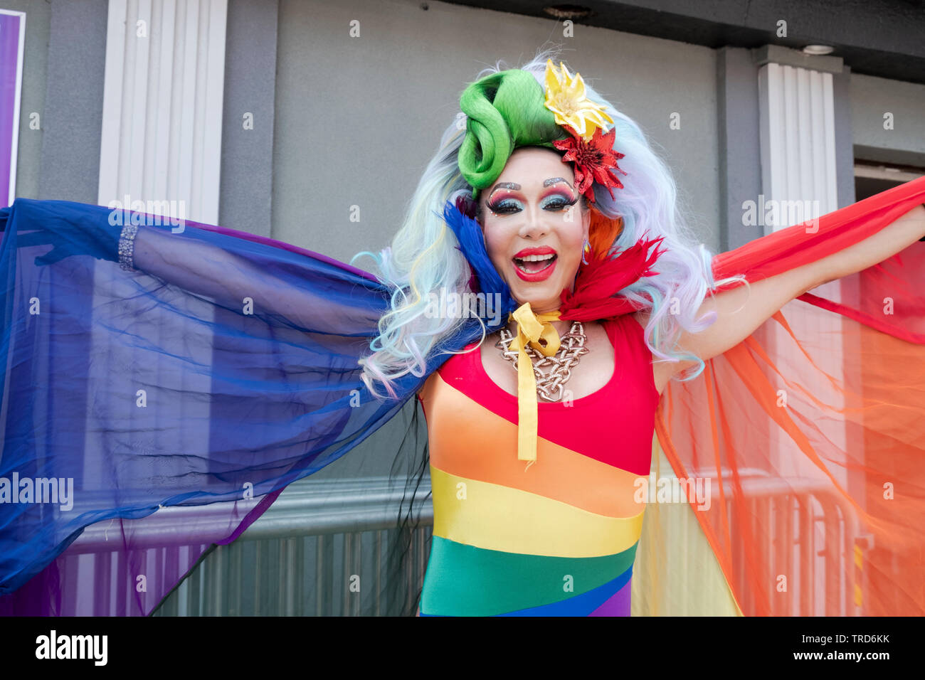 Nyc stolz parade -Fotos und -Bildmaterial in hoher Auflösung – Alamy