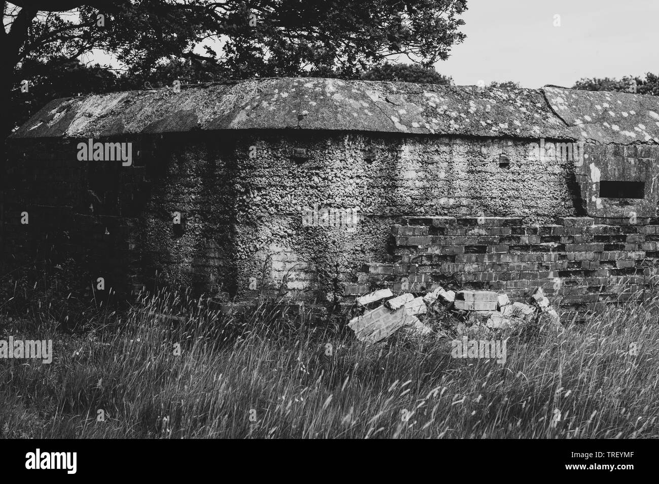 Ww2 war bunker Schwarzweiß-Stockfotos und -bilder - Alamy