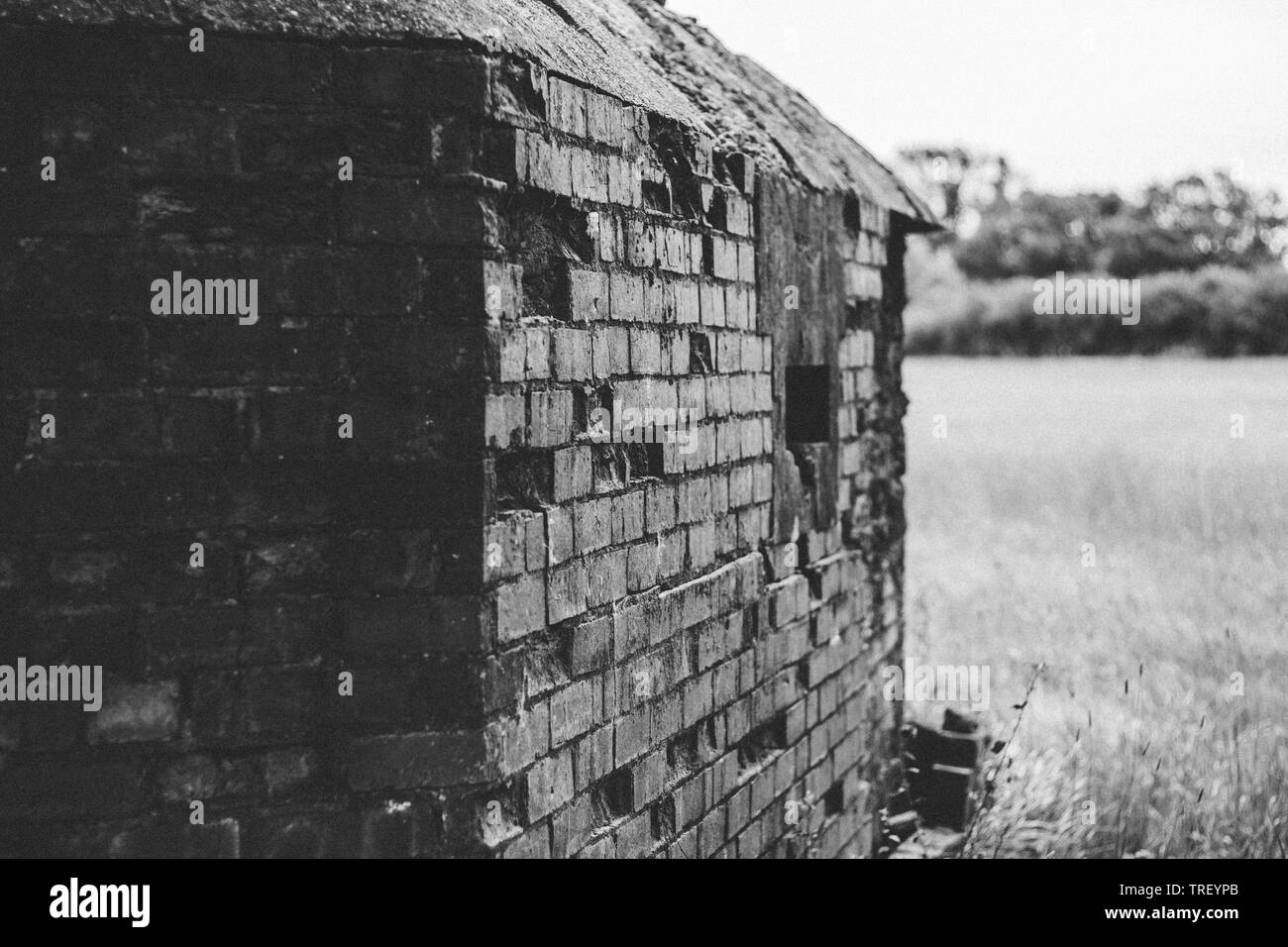 Ww2 war bunker Schwarzweiß-Stockfotos und -bilder - Alamy